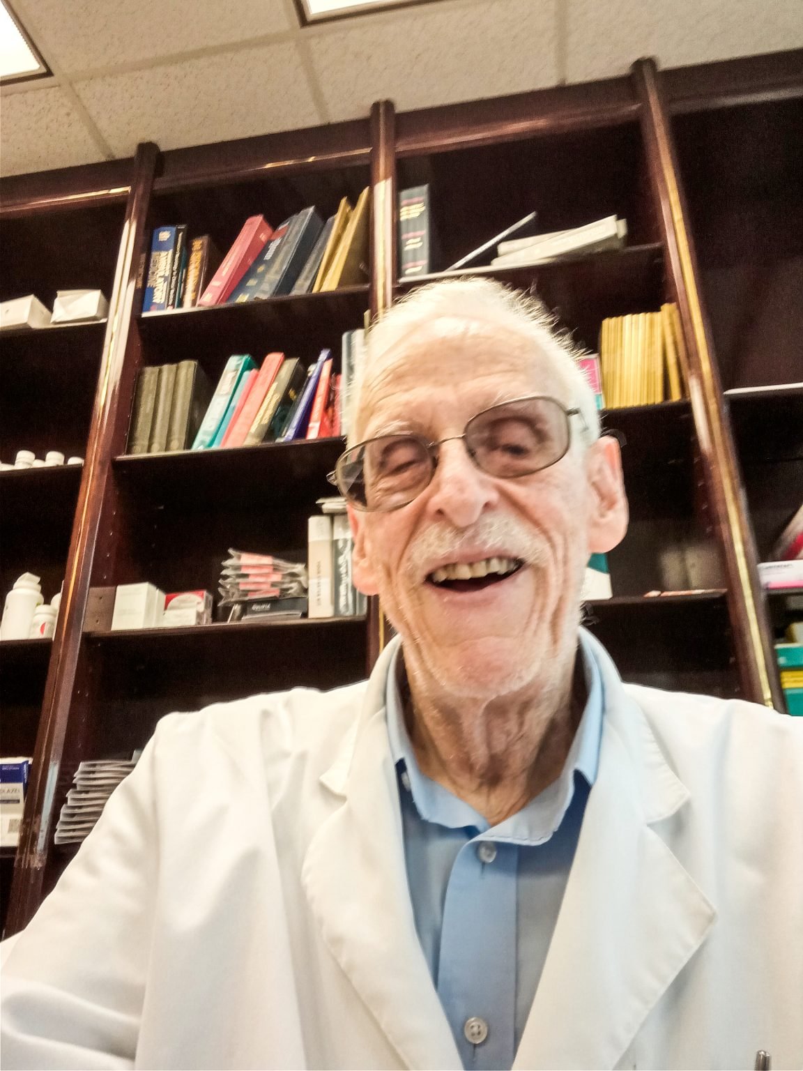 About Us – Steven Goldstein, MD & Associates, PA